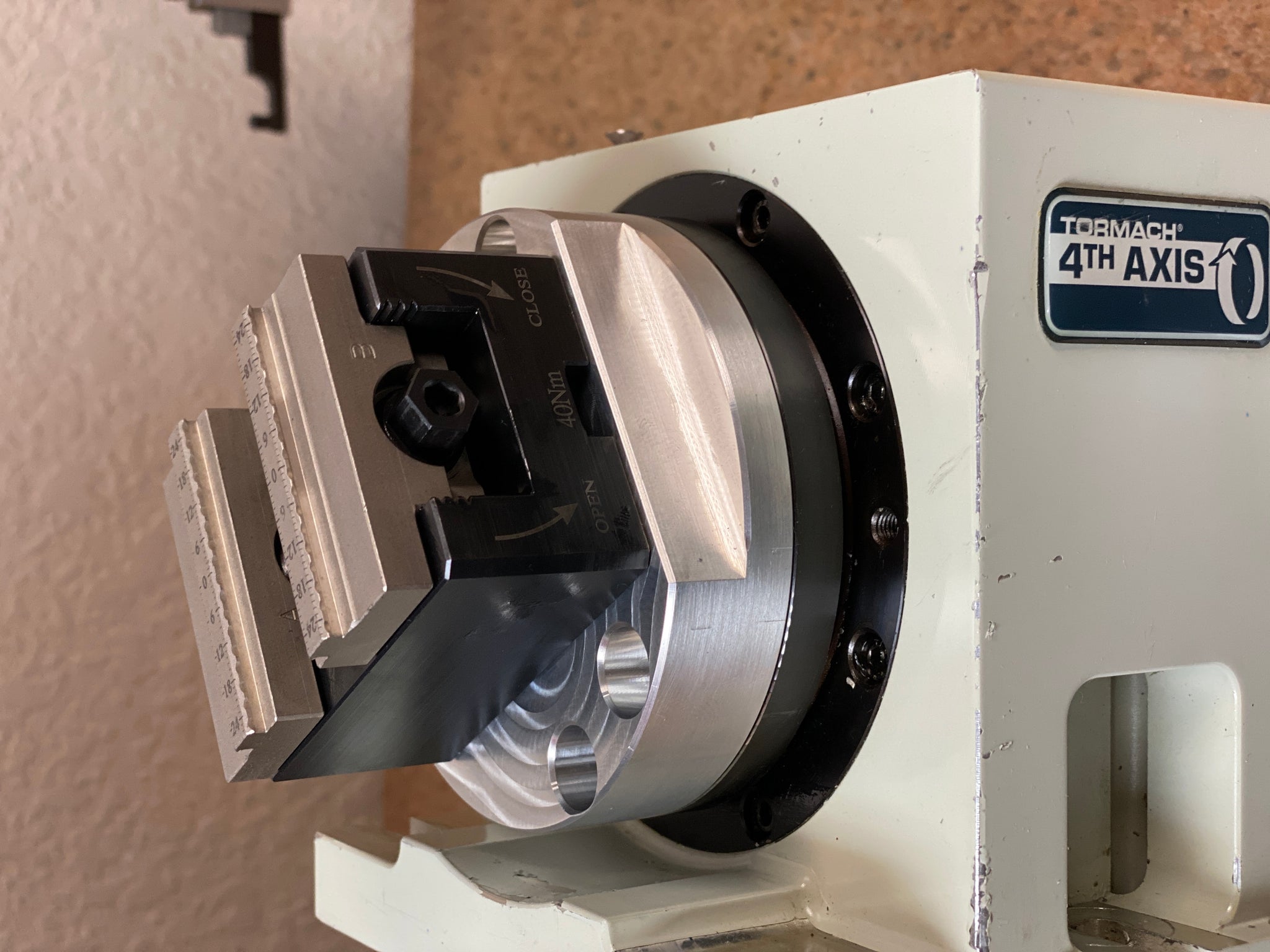 TORMACH microARC 4th axis ADAPTER & 3R CNC Self-centering Vise 8-55mm ...